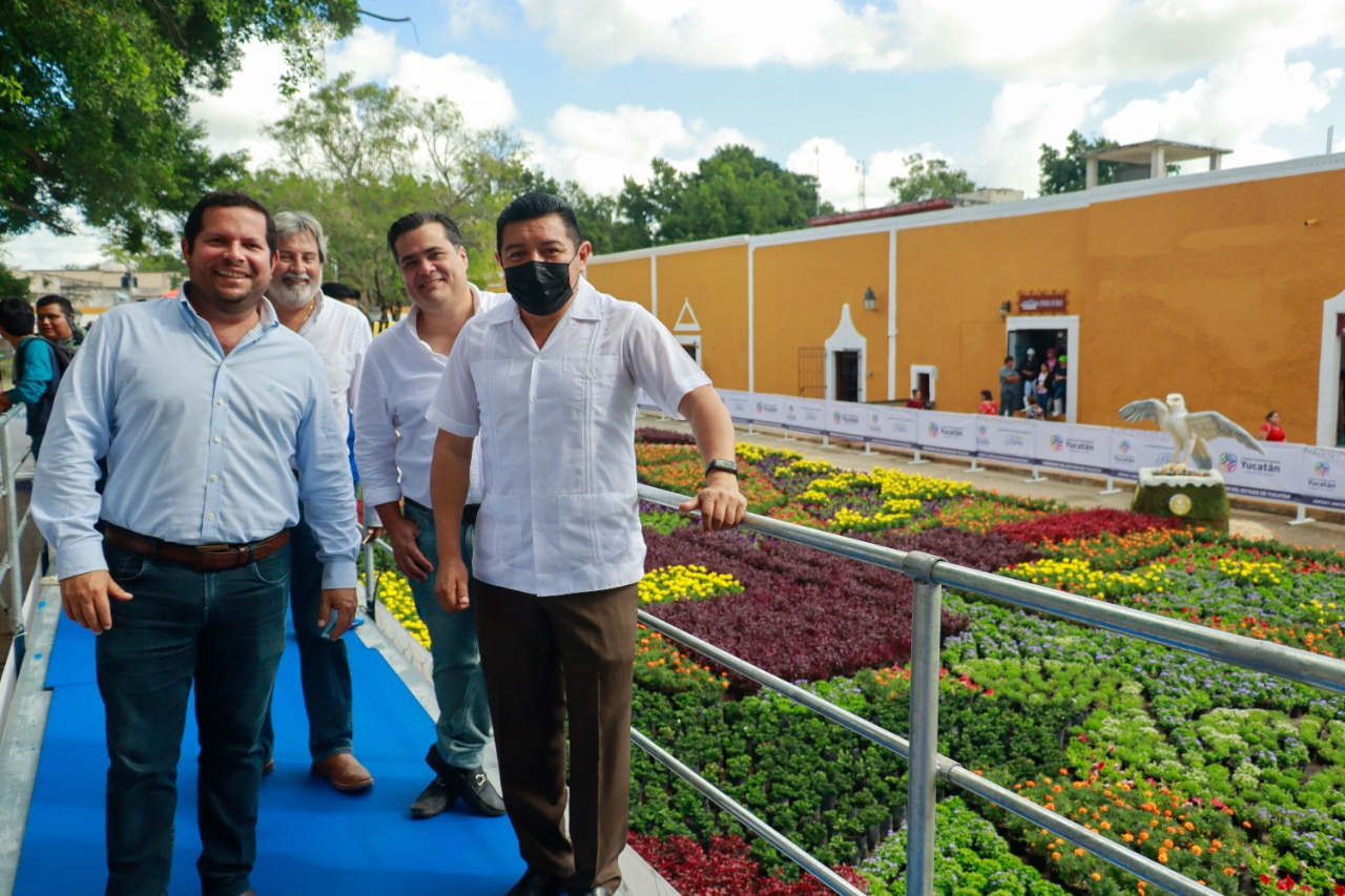 Inaugurado el Paseo de las Flores, un evento único y colorido que llega por primera vez a ...